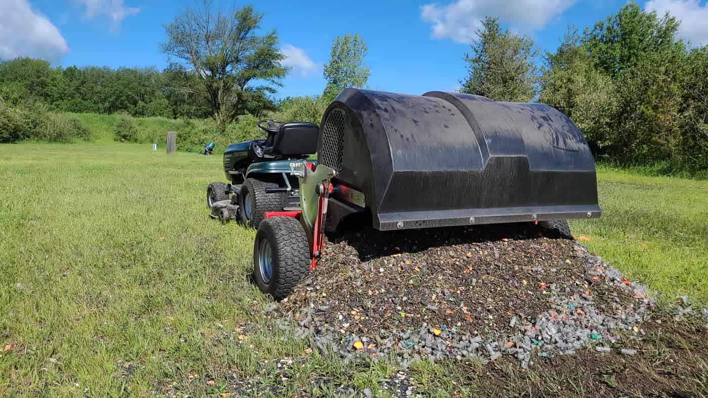 Clearing up clay targets with Tow and Collect - US Tow and Collect